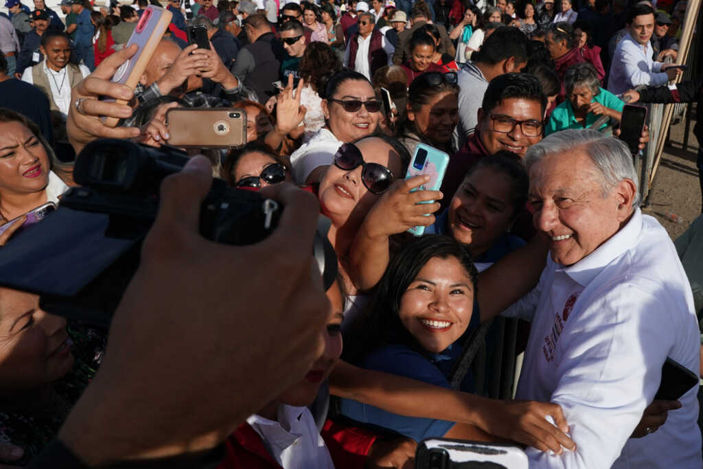 AMLO nacionaliza empresa exportadora de sal – Novedades de Tabasco